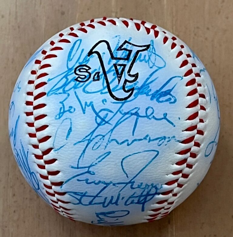 Rickey Henderson Autograph + 25 Signatures Oakland A’s 1980’s – Beverly ...